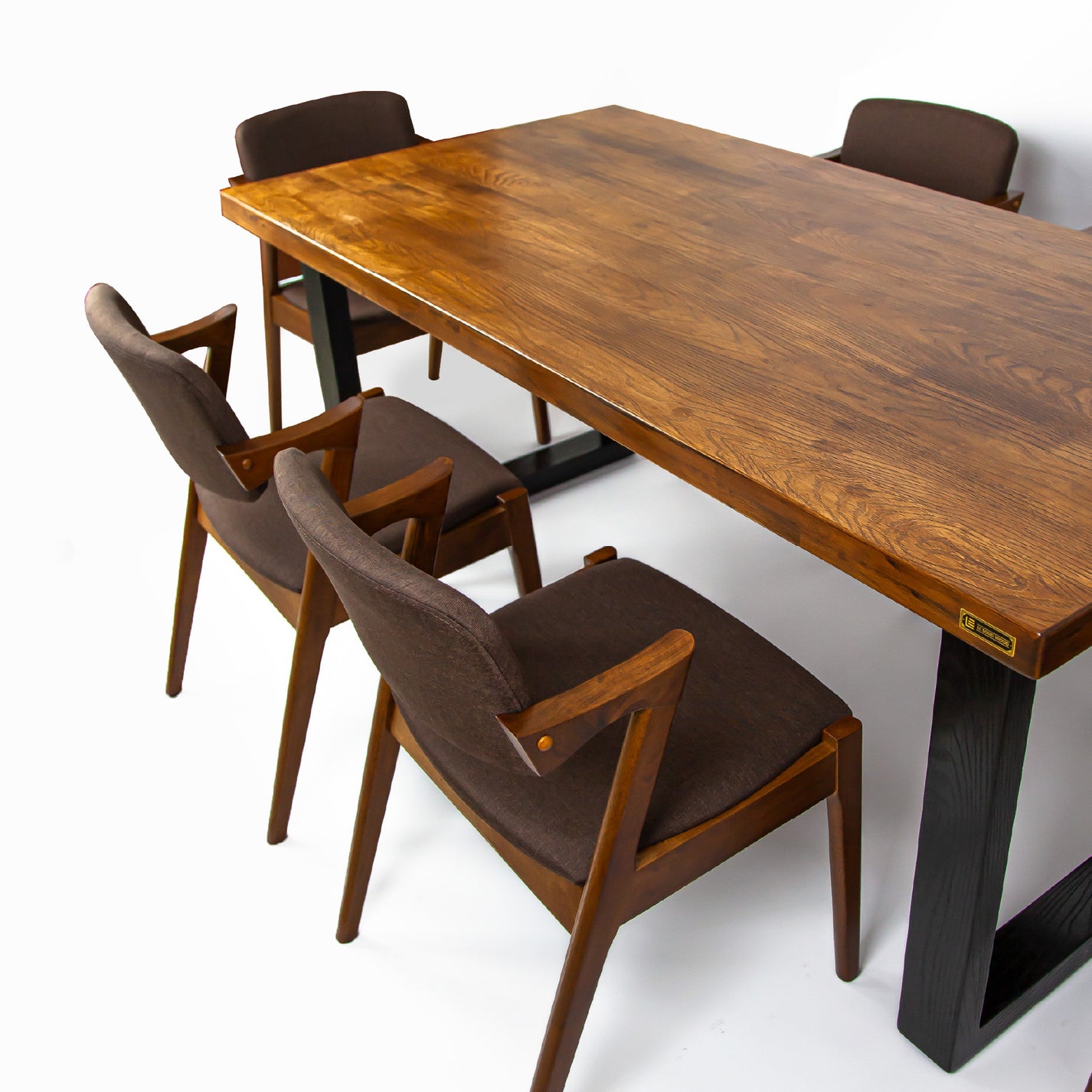 Barron Solid Wood Table Walnut – LE FURNITURE