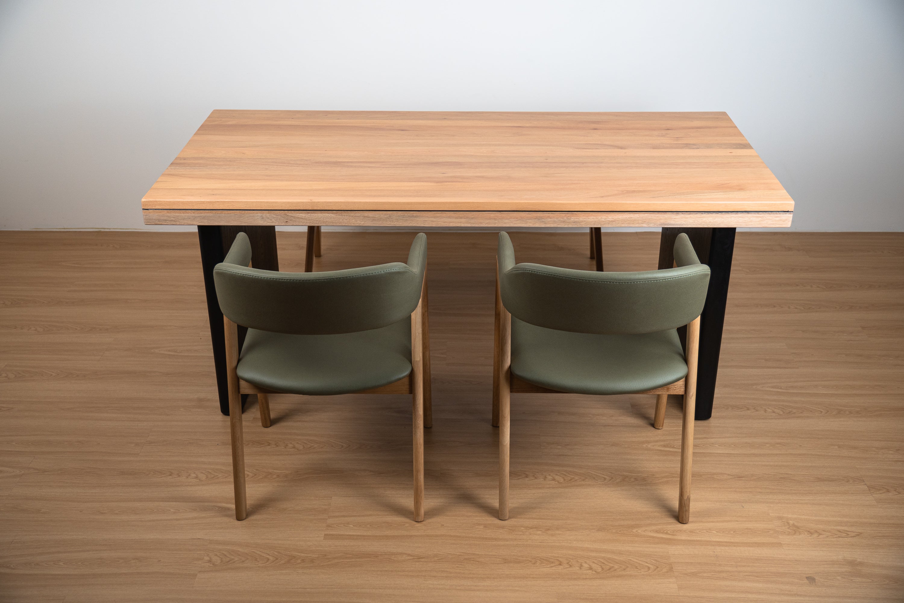 LE Furniture – LE FURNITURE